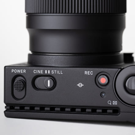 SIGMA 90mm F2.8 DG DN | Contemporary | SIGMA Corporation of America